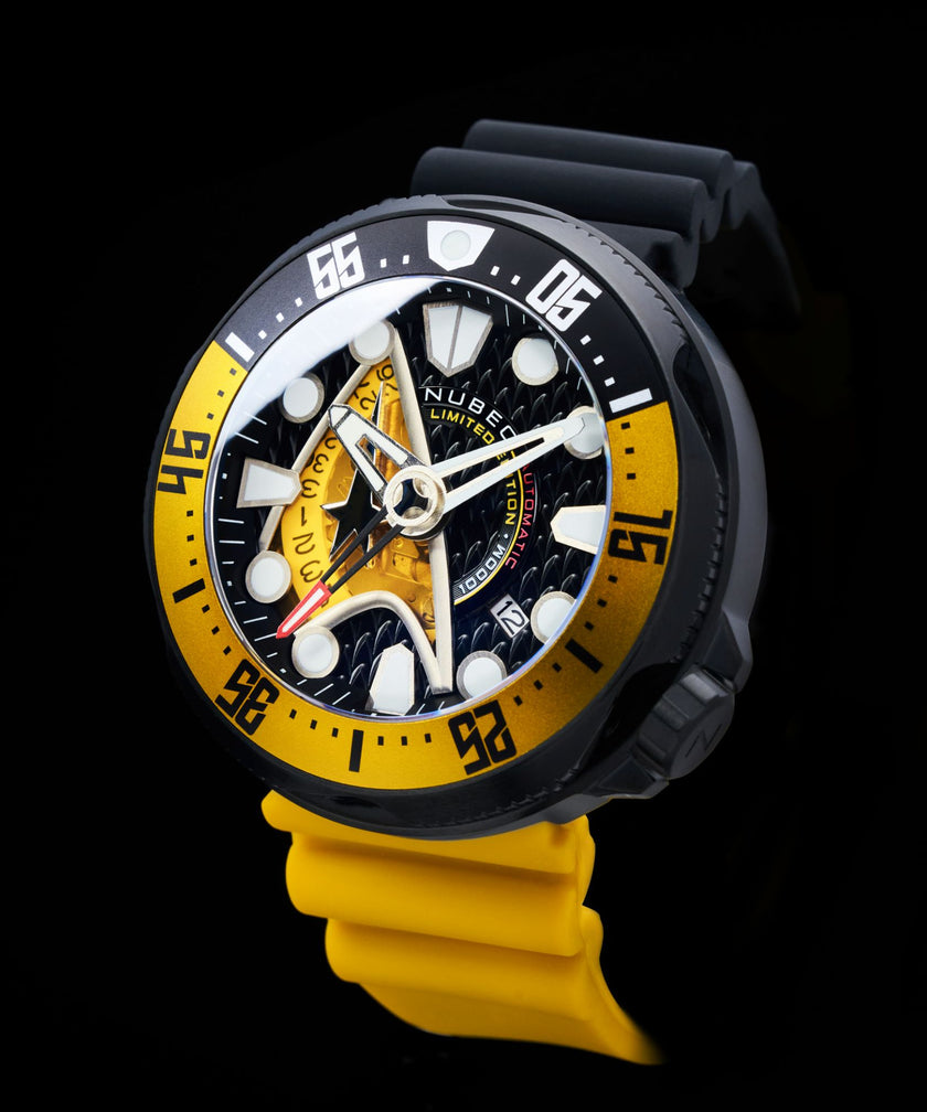 Command Yellow | Ventana Automatic Star Trek Starfleet Limited Edition ...
