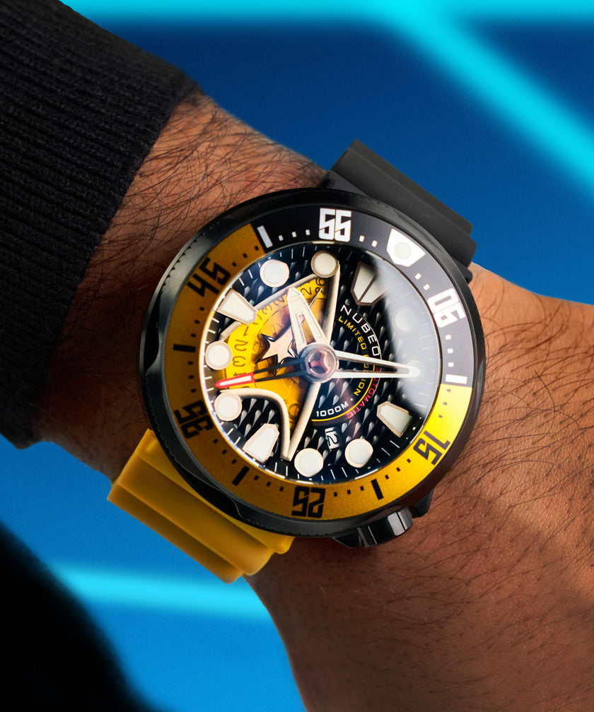 Command Yellow | Ventana Automatic Star Trek Starfleet Limited Edition ...