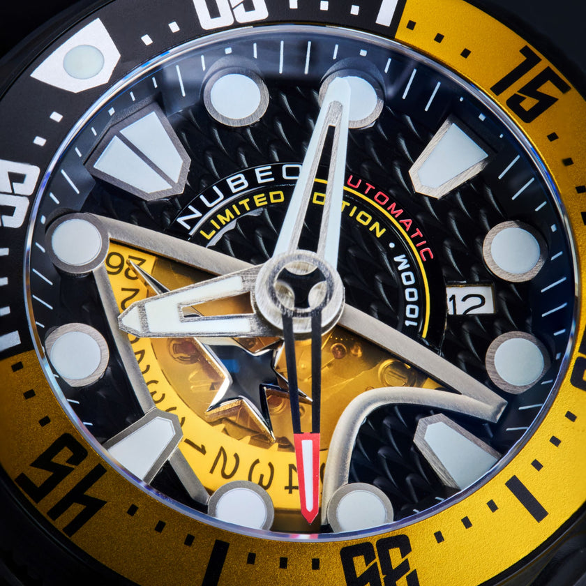 Command Yellow | Ventana Automatic Star Trek Starfleet Limited Edition ...